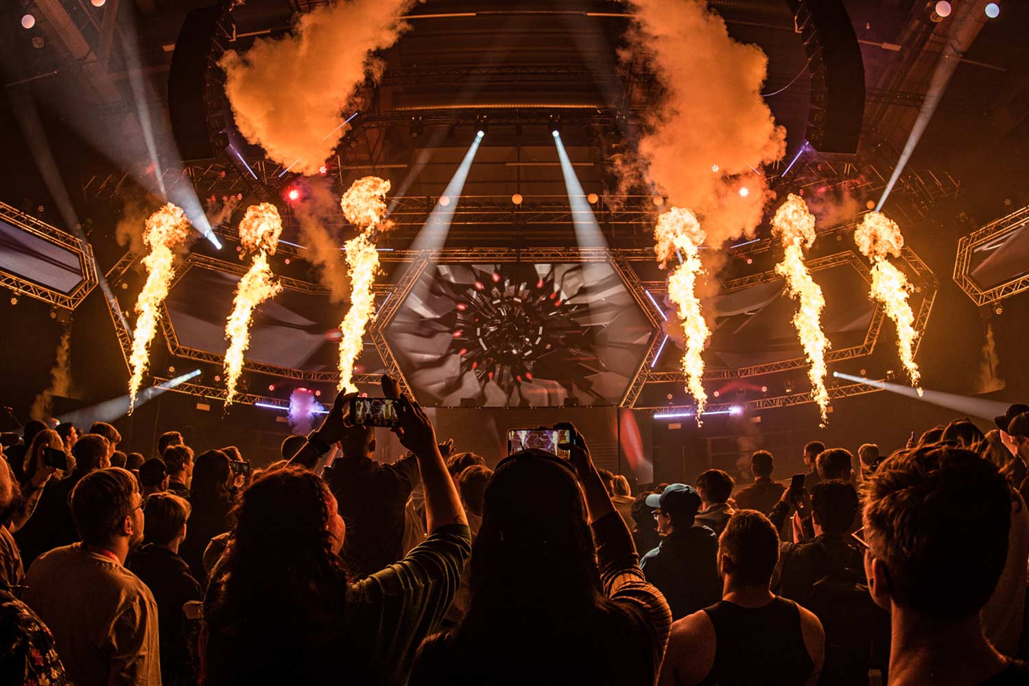 DreamHack Atlanta 2024 - This is your World!